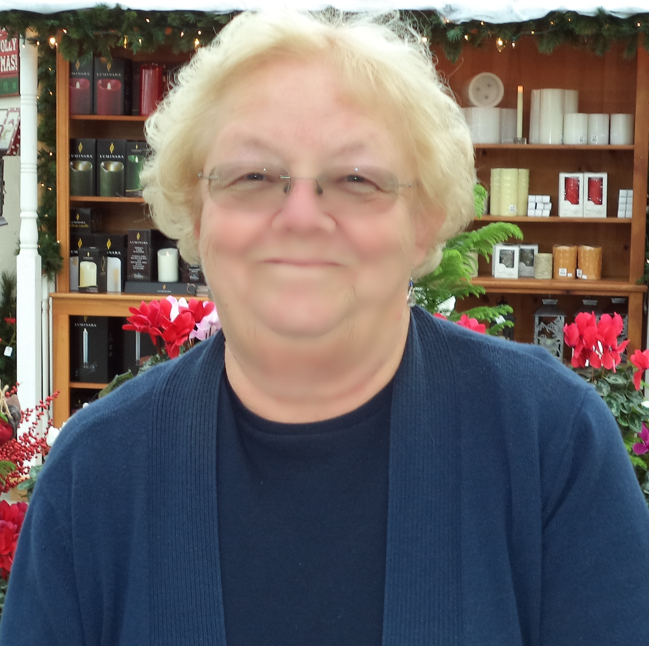 Arlene Gagnon 2014 - Longfellow's Greenhouses